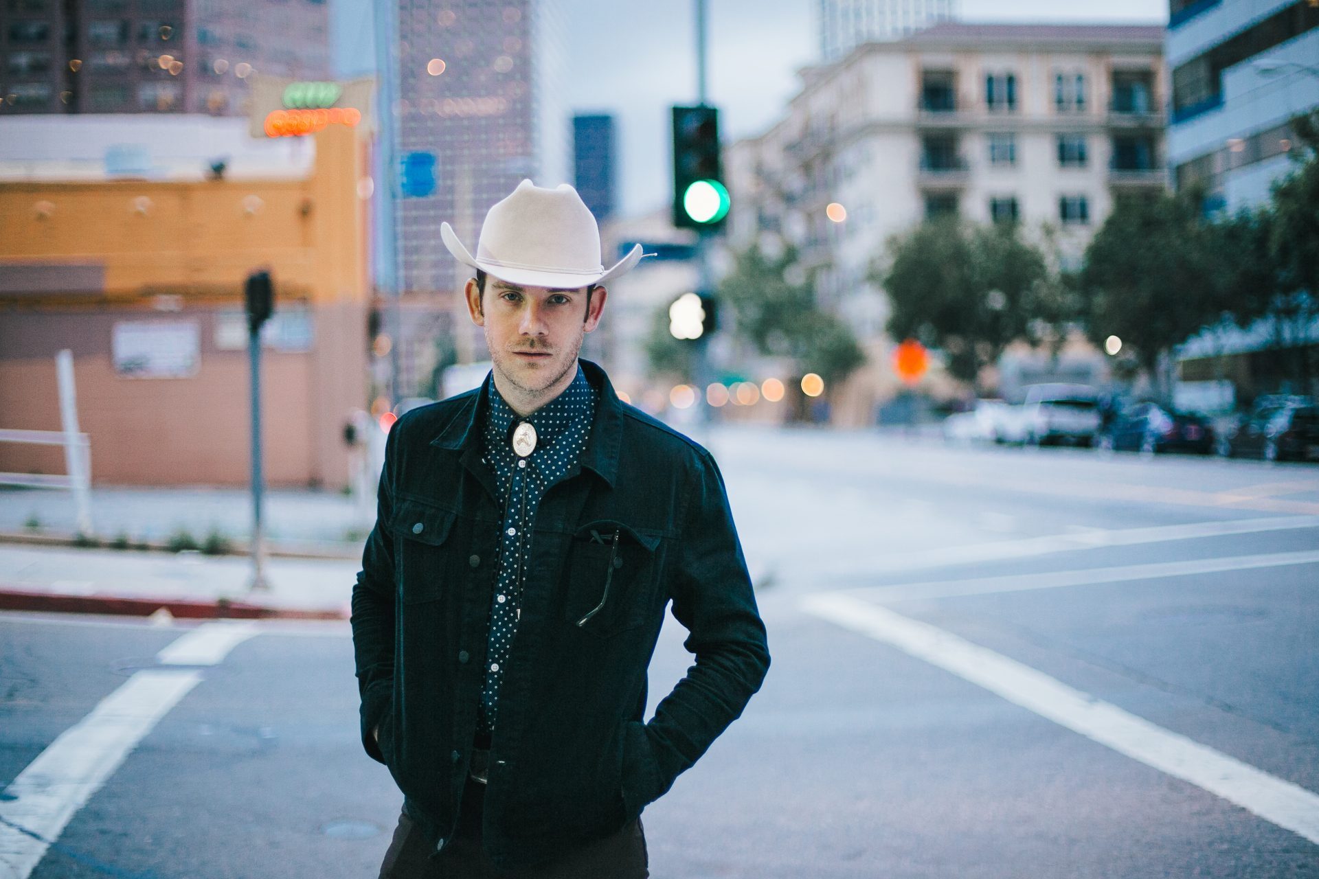 Sam Outlaw | Grenswerk
